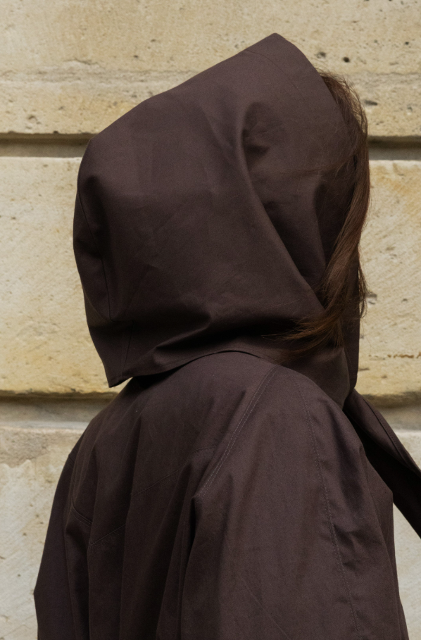 La Rain Hood by Atelier Brunette | Threadloop
