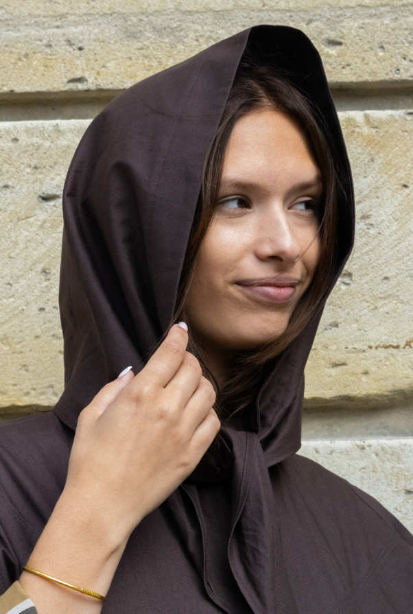 La Rain Hood by Atelier Brunette | Threadloop